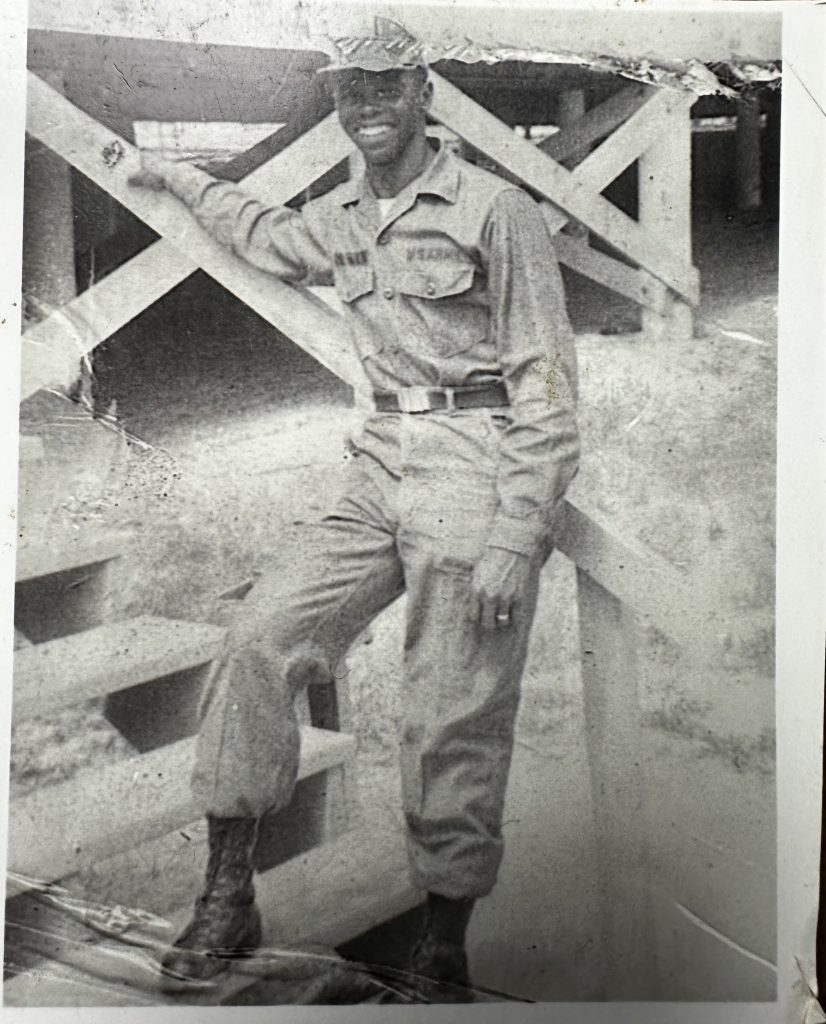 Lewis Lee Robbins – Vietnam War Oral History Archive